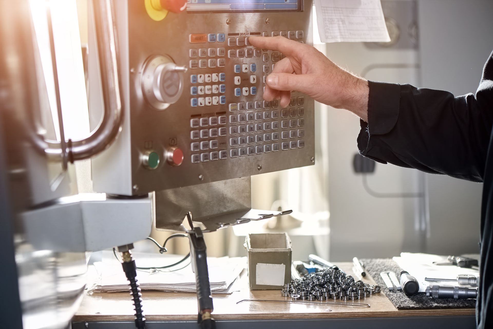 CNC Draaier & Frezer | LenMatec